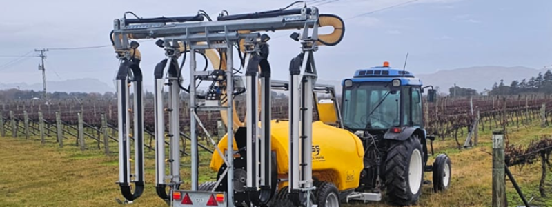 Demo Day for The All New VSS Bliss Vineyard Sprayer | Vertical Spraying ...